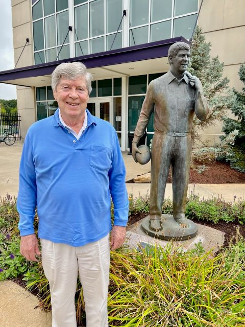 About - Dwight Schar